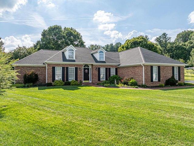 20958 Chatham Ct, Abingdon, VA 24210