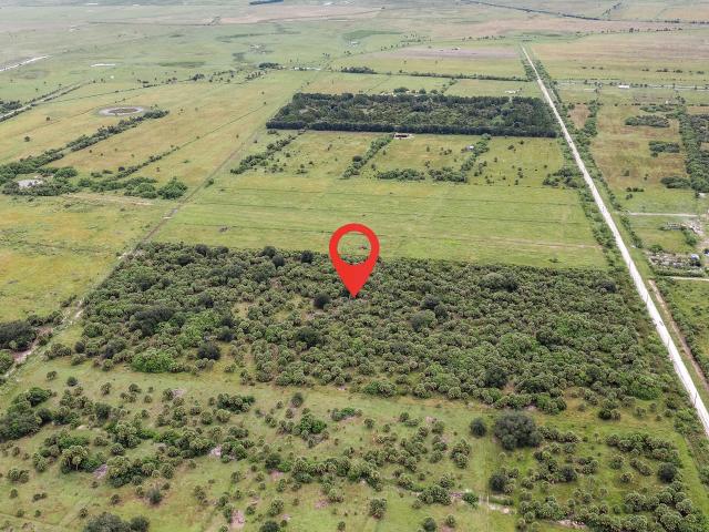 2095 Cabbage Dr, Okeechobee, FL 34974 | MLS #R11122 | Compass