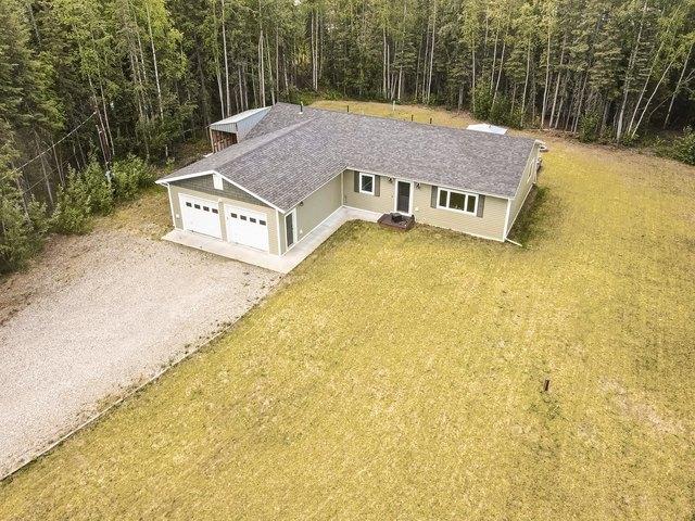 2095 Starfox Dr, North Pole, AK 99705
