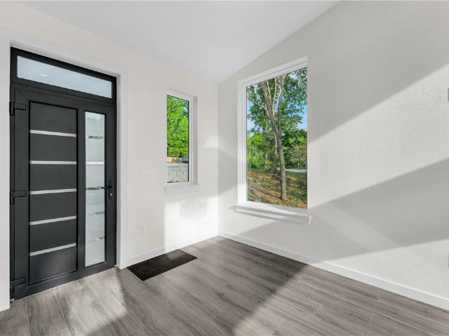 20960 Lakeshore Drive