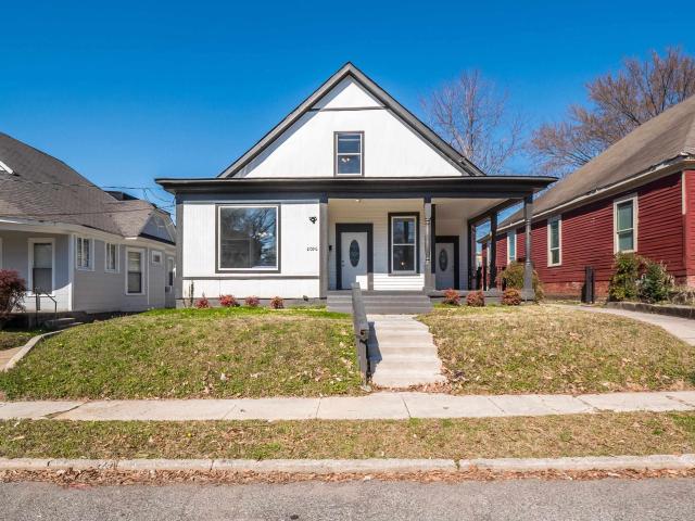 2096 linden ave