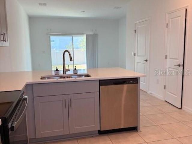 2096 Viewfinder St, Unit 2096, Kissimmee, FL 34758 | MLS #O6377 | Compass