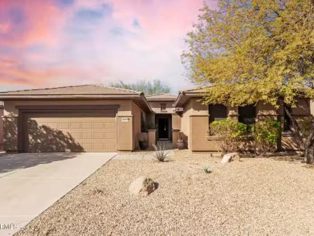 20972 N Canyon Whisper Dr, Surprise, AZ 85387 MLS 6786955