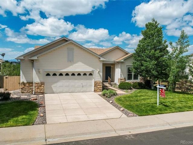 20974 Woodside Ln, Parker, CO 80138