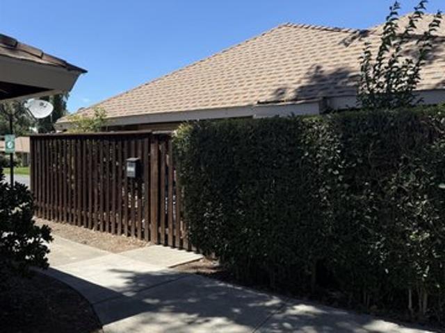 2097 Olivera Rd Apt D, Concord, CA 94520