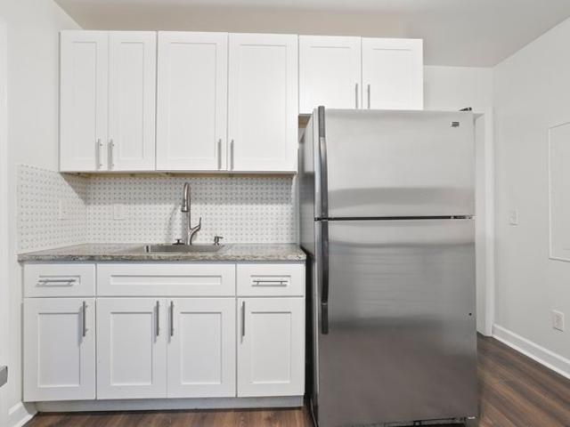 2097 Baker Rd NW, Atlanta, GA 30318
