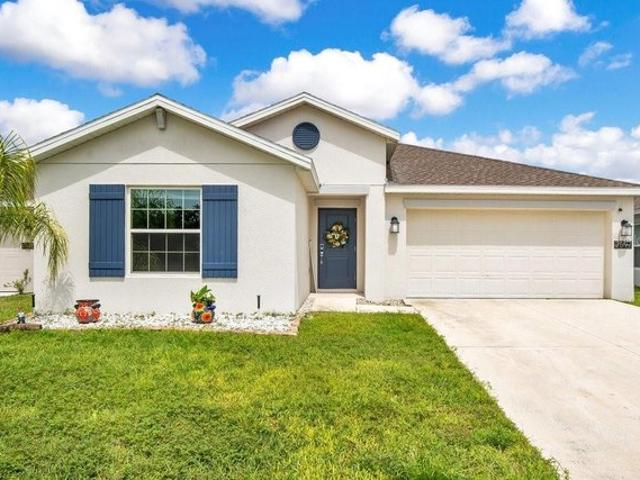 2097 Freemark St, Osteen, FL 32764