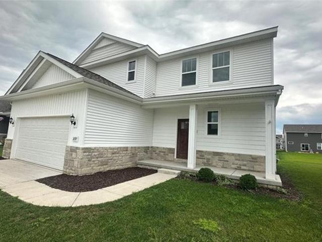 2097 Shale Dr, Marion Township, MI 48843