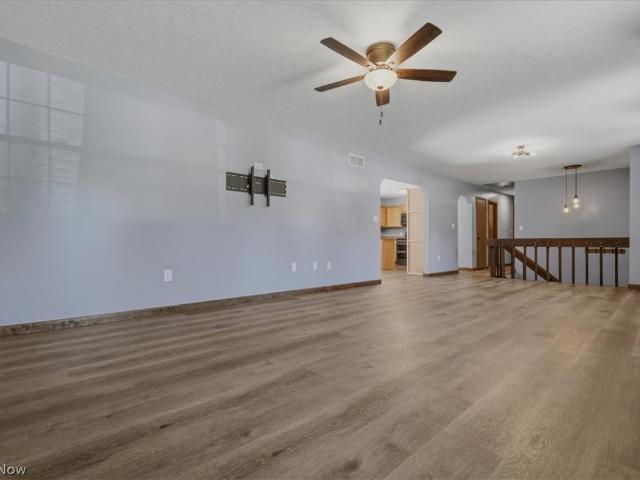 2098 Meadowview Drive