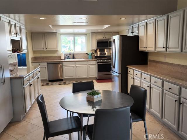 2098 N San Clemente Road