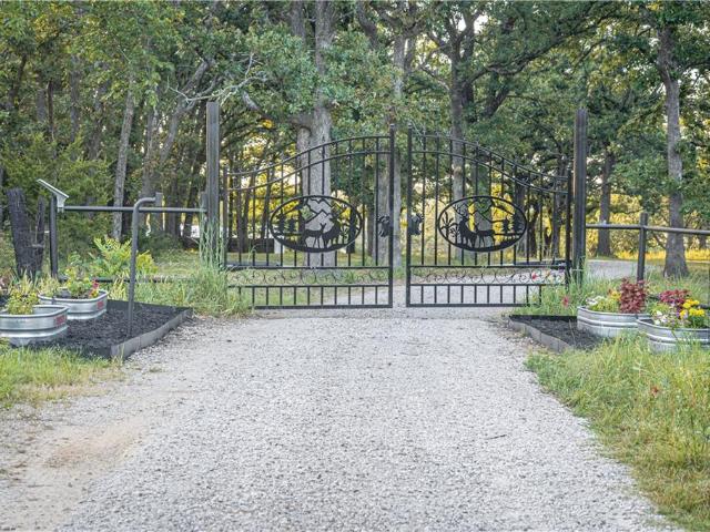 2099 Heritage Road