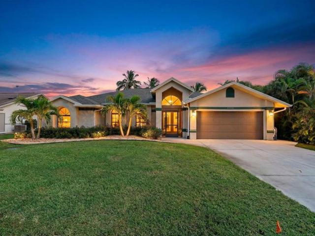 2099 SE Bowie St, Port Saint Lucie, FL 34952