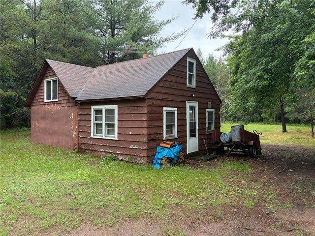 20900 E River Rd, Grantsburg, WI 54840
