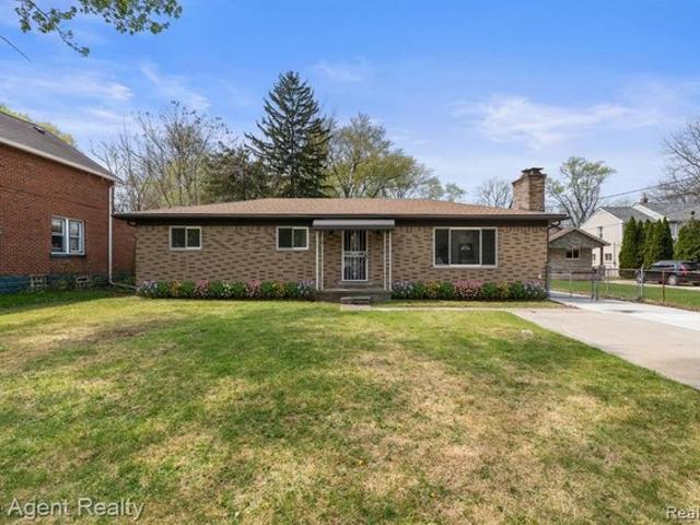 20905 Van Buren St, Southfield, MI 48033
