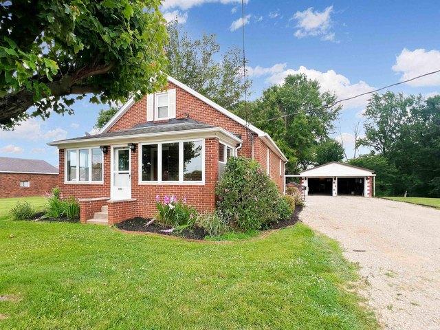 2090 N Shamrock Ln, Jasper, IN 47546