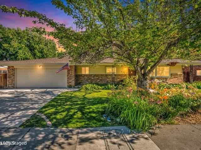2090 Allen St, Reno, NV 89509
