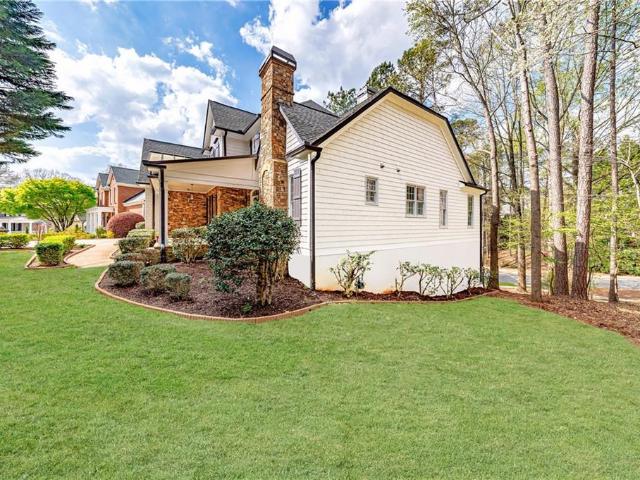 2090 Lake Windward Drive