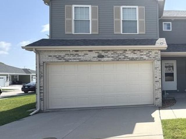 2090 Summerfield Ln, Bourbonnais, IL 60914