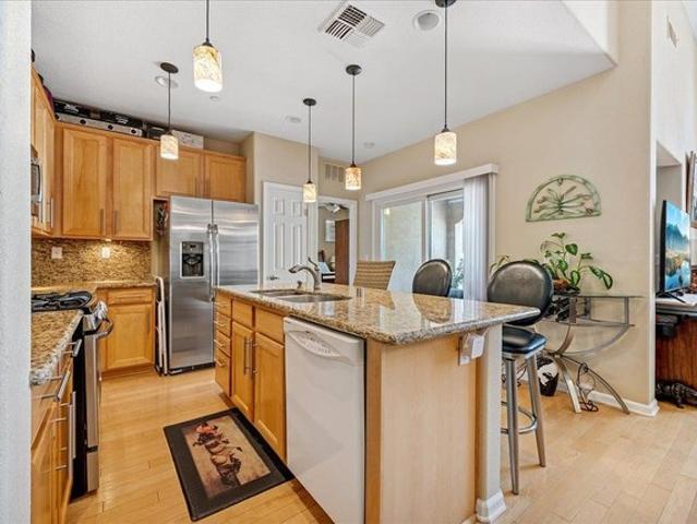 2090 Sierra View Cir Unit 1, Lincoln, CA 95648