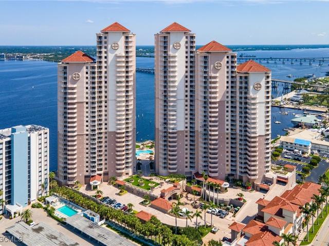 2090 W First St, Unit 1606, Fort Myers, FL 33901 | MLS #2026002 | Compass