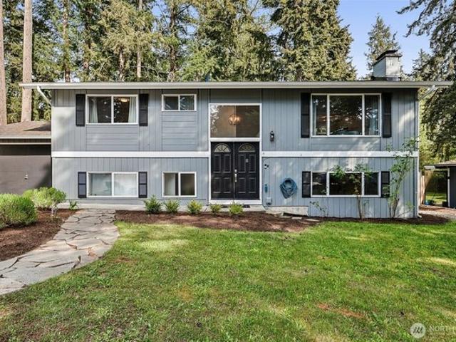 2091 nd Ave W, Lynnwood, WA 98036