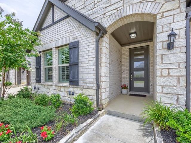 2091 Creekbluff Cir, Lewisville, TX 75010