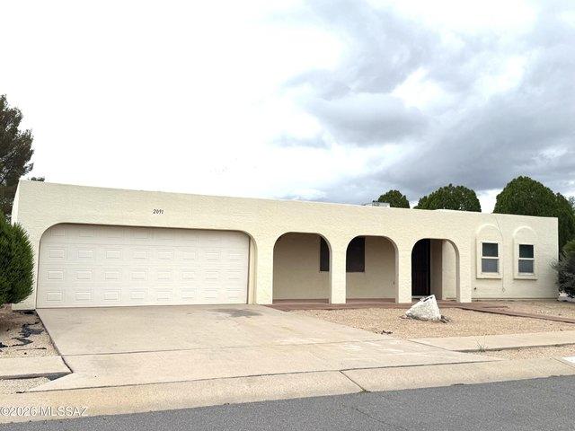 2091 S Santa Carla Dr, Green Valley, AZ 85614