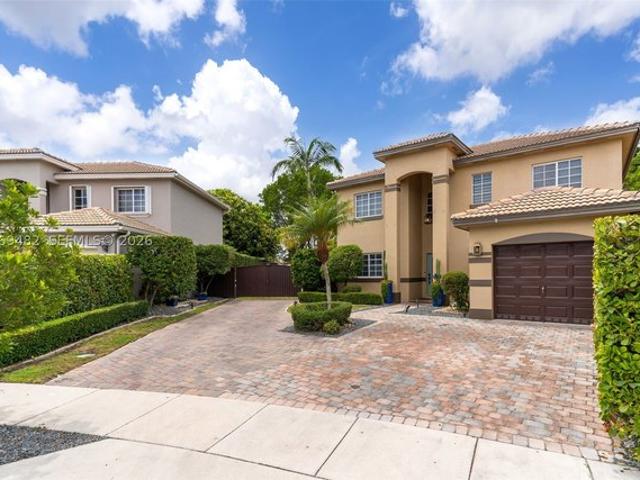 20922 SW 88th Pl, Cutler Bay, FL 33189