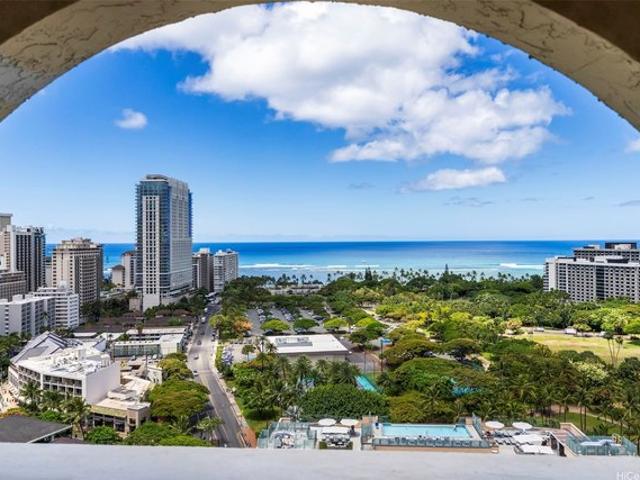 2092 Kuhio Ave Apt 902, Honolulu, HI 96815