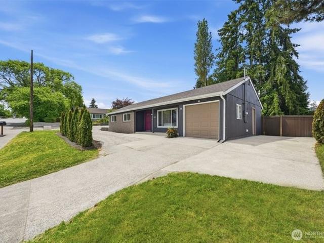 2092 th Ave W, Lynnwood, WA 98036