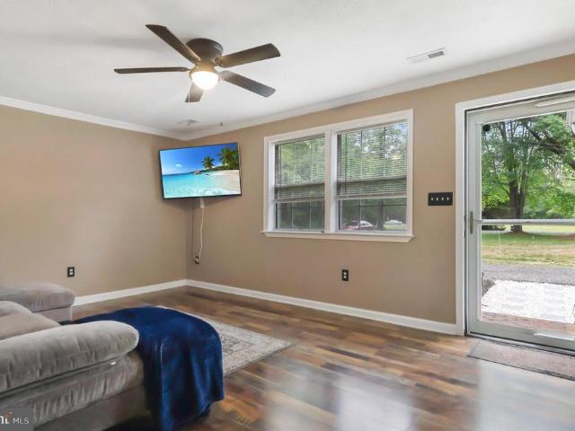 20939 Abell Road