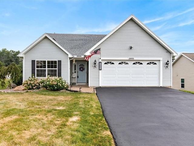 2093 Mykola Rd, Walworth, NY 14568
