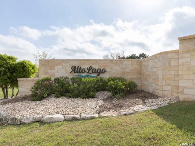 2093 Alto Lago
