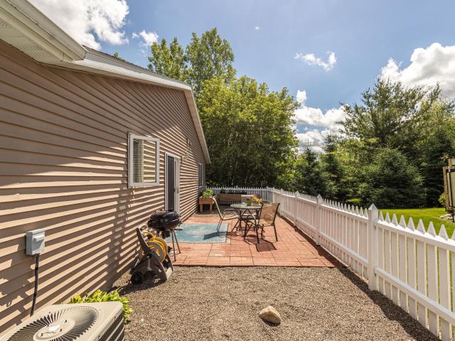 209 3rd Street NE