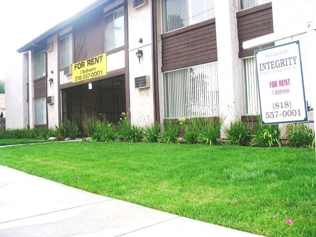 #209 1 Bedroom Apartment for Rent at 6129 Cahuenga Blvd, Los Angeles, CA 91606 Mid Town North Hollywood