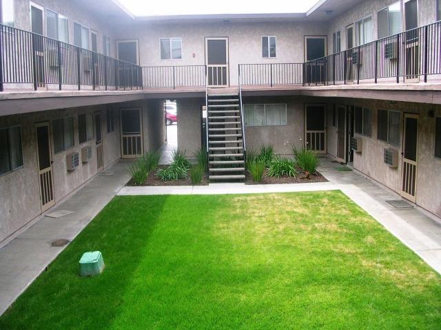 #209 1 Bedroom Apartment for Rent at 6129 Cahuenga Blvd, Los Angeles, CA 91606 Mid Town North Hollywood