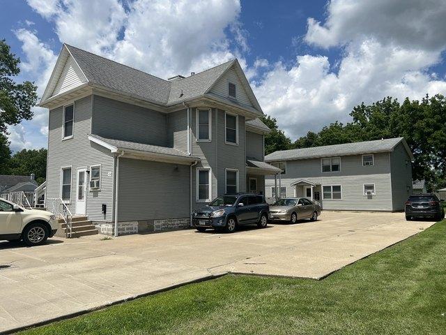 209 215 E Marsile St, Bourbonnais, IL 60914