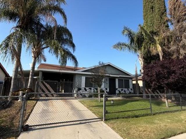 209 21st Ave, Delano, CA 93215