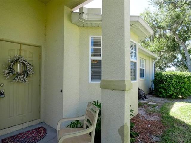 209 28th St W, Palmetto, FL 34221