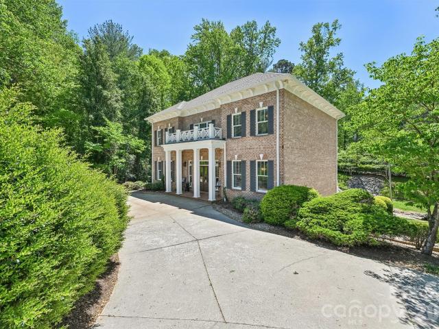 209 37th Ave Pl NW, Hickory, NC 28601 | MLS #4358