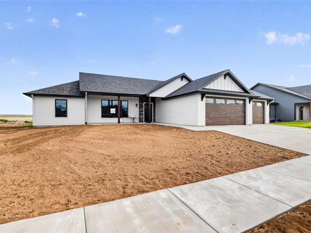209 42nd Ave NE, Great Falls, MT 59404