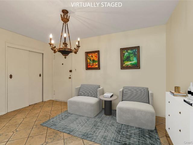 209 8 th Avenue 2G