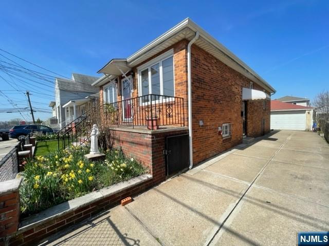 209 8th Street