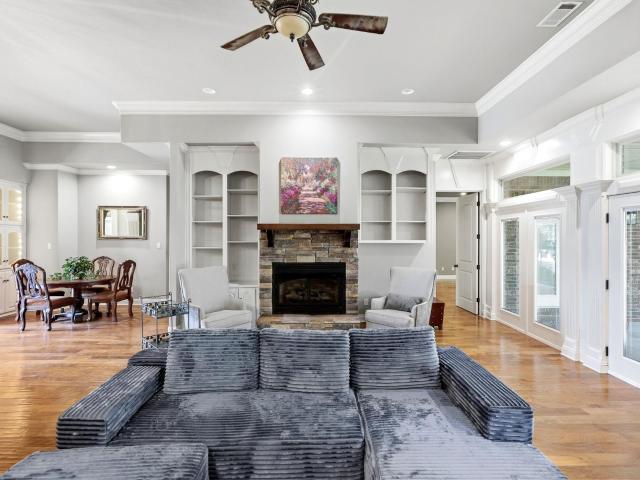 209 Cobblestone Drive
