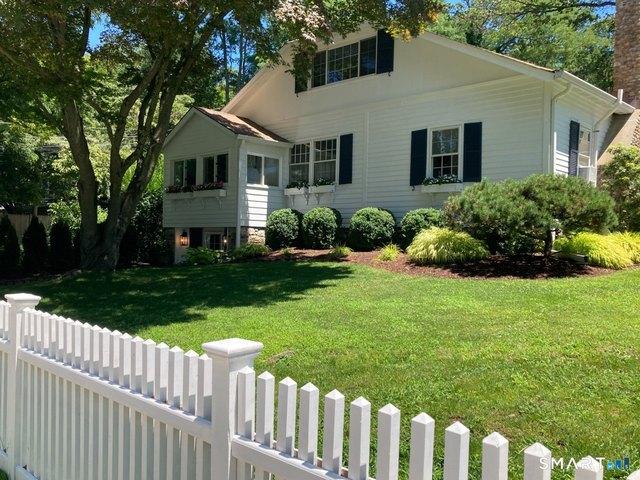 209 Compo Rd S, Westport, CT 06880