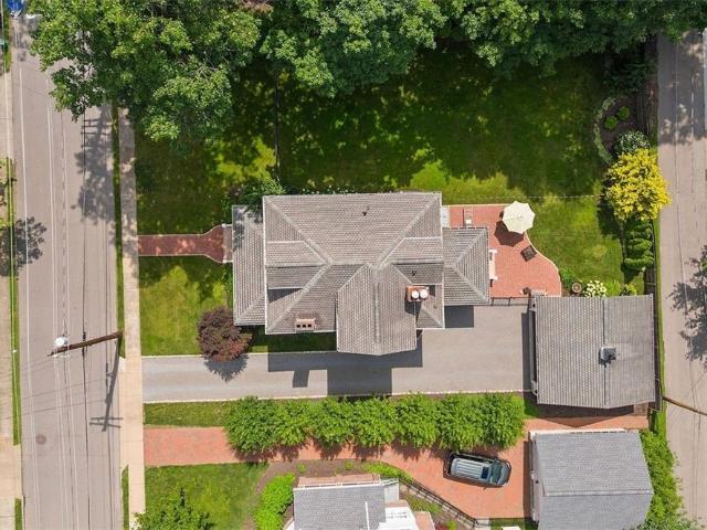 209 Chestnut Road