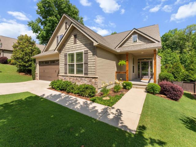 209 Crimson Glory Way