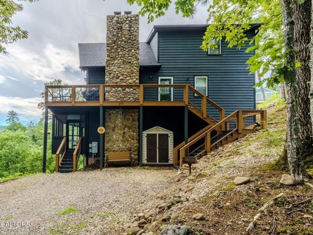 209 Cutter Gap Rd, Townsend, TN 37882