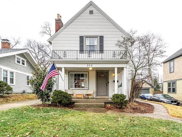 209 Aberdeen Dr, Middletown, OH 45042