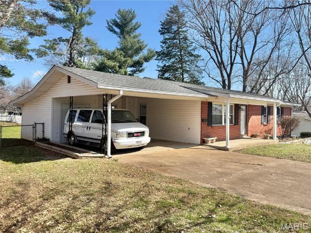 209 Aldergate St, Farmington, MO 63640 | MLS #26015 | Compass